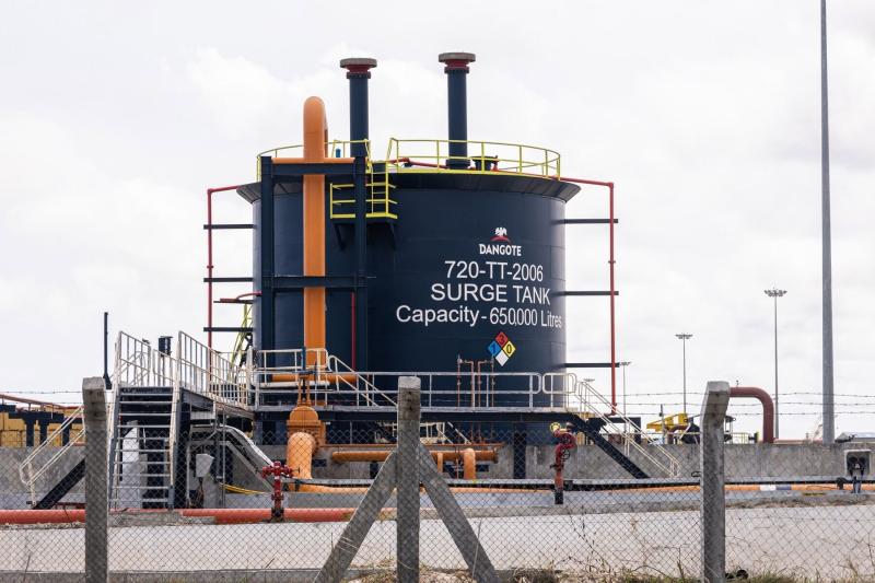 Dangote Refinery Halts Naira-Based Petrol Sales Amid Currency Mismatch ...